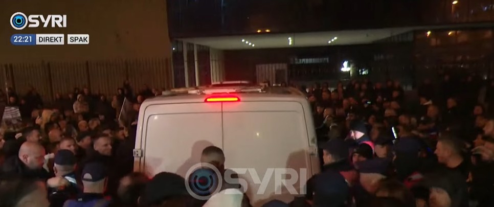 Konfirmohet masa per kryebashkiakun e Tiranës, mbetet në burg Erion ...