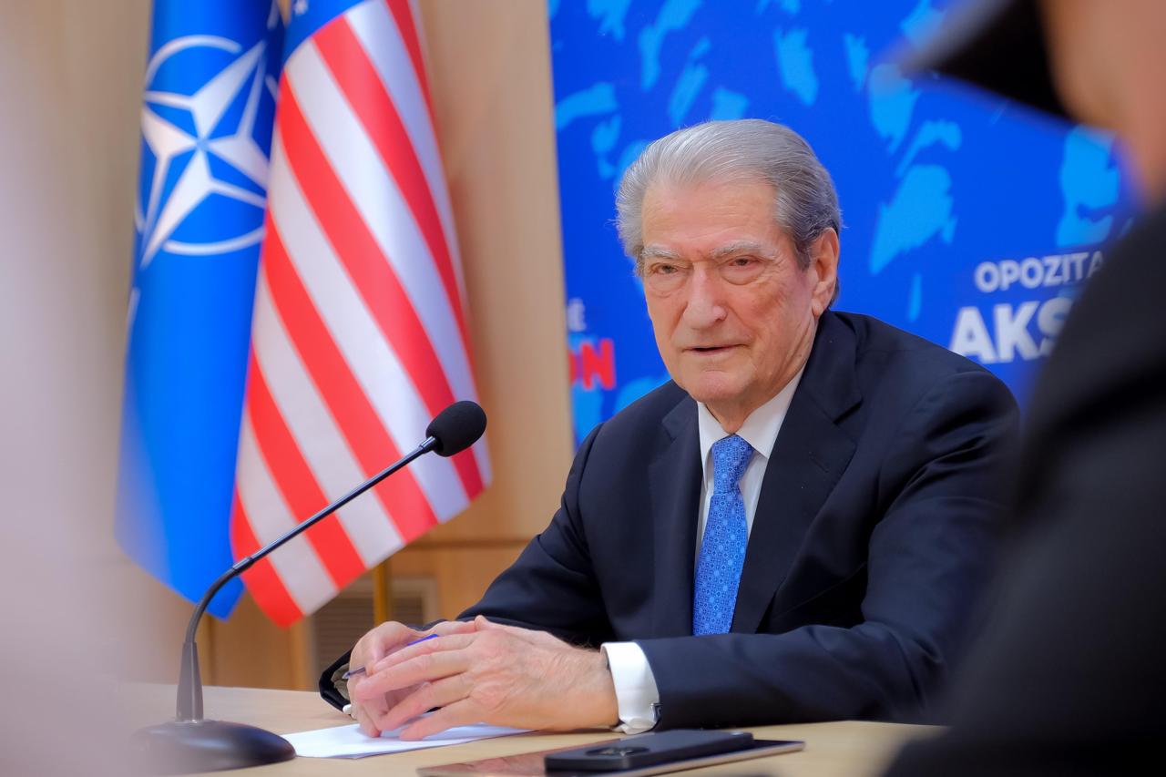 "Shqipëria madhështore"/Nga Meta, Mediu, Idrizi e Dule tek Selami ...