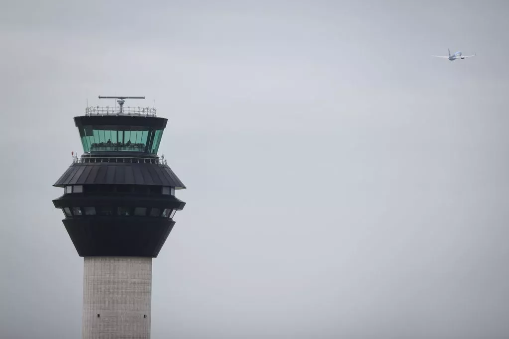 EMRAT/ Shqiptarët mes të arrestuarve për trafik kokaine në aeroportin e ...