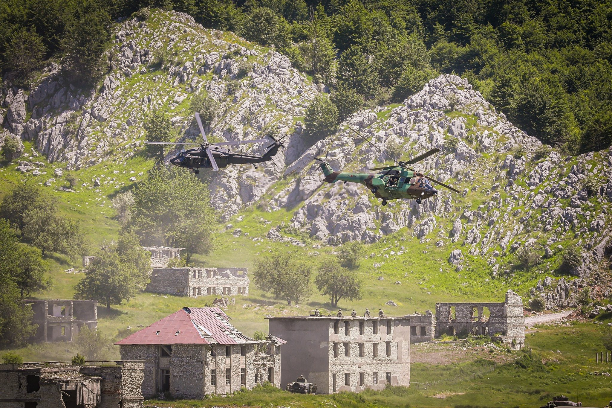 “Defender Europe 25”/ Përfundon stërvitja e FA me ushtrinë amerikane ...
