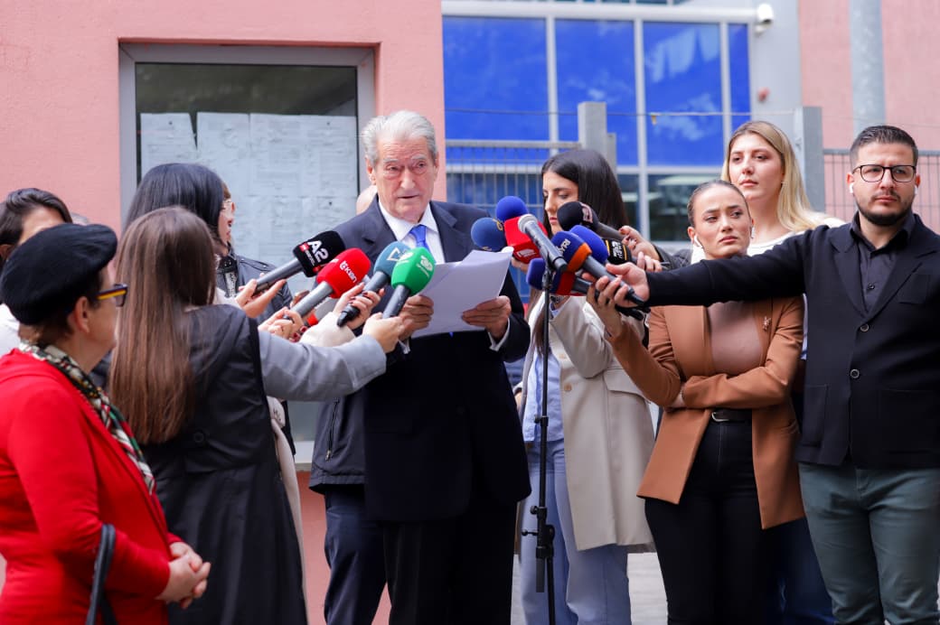 Berisha pas daljes nga SPAK: “Motra e Rahmetlije Ballukut në konflikt ...