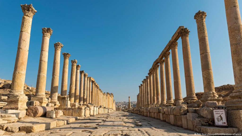 Harta digjitale rikthen në jetë rrugët e lashta romake - Albanian ...